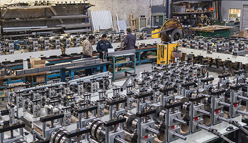 Metform Designs Roll Tooling to Form UHSS Bed for 2019 GM Trucks